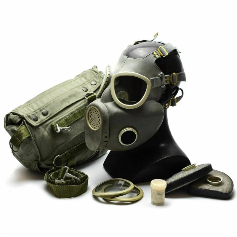 Polish | MP4 Gas Mask | Size 2 New Old Stock — Better Bushcraft